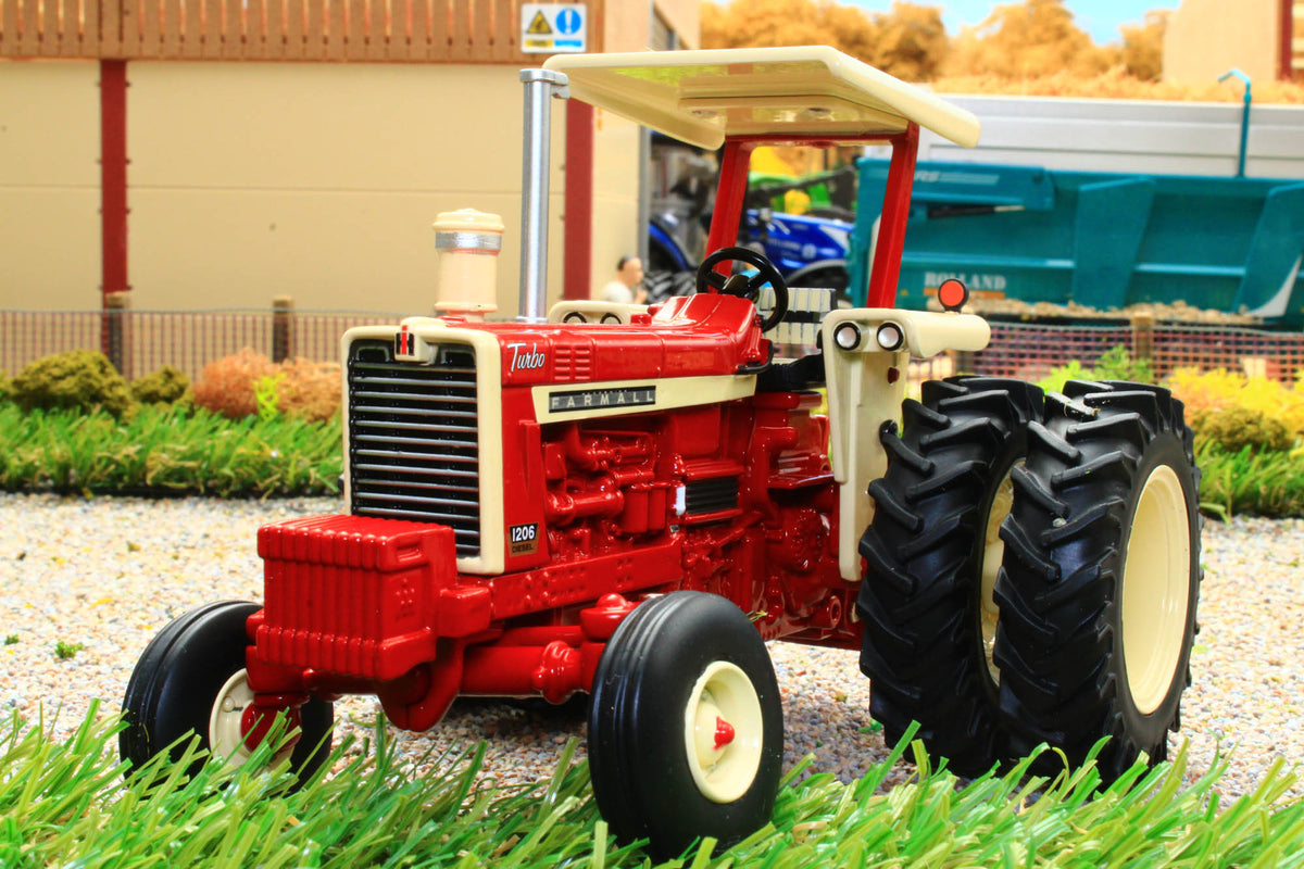 43363 Britains 1:32 Scale IH Farmall 1206 2WD Tractor with Duals Limit ...