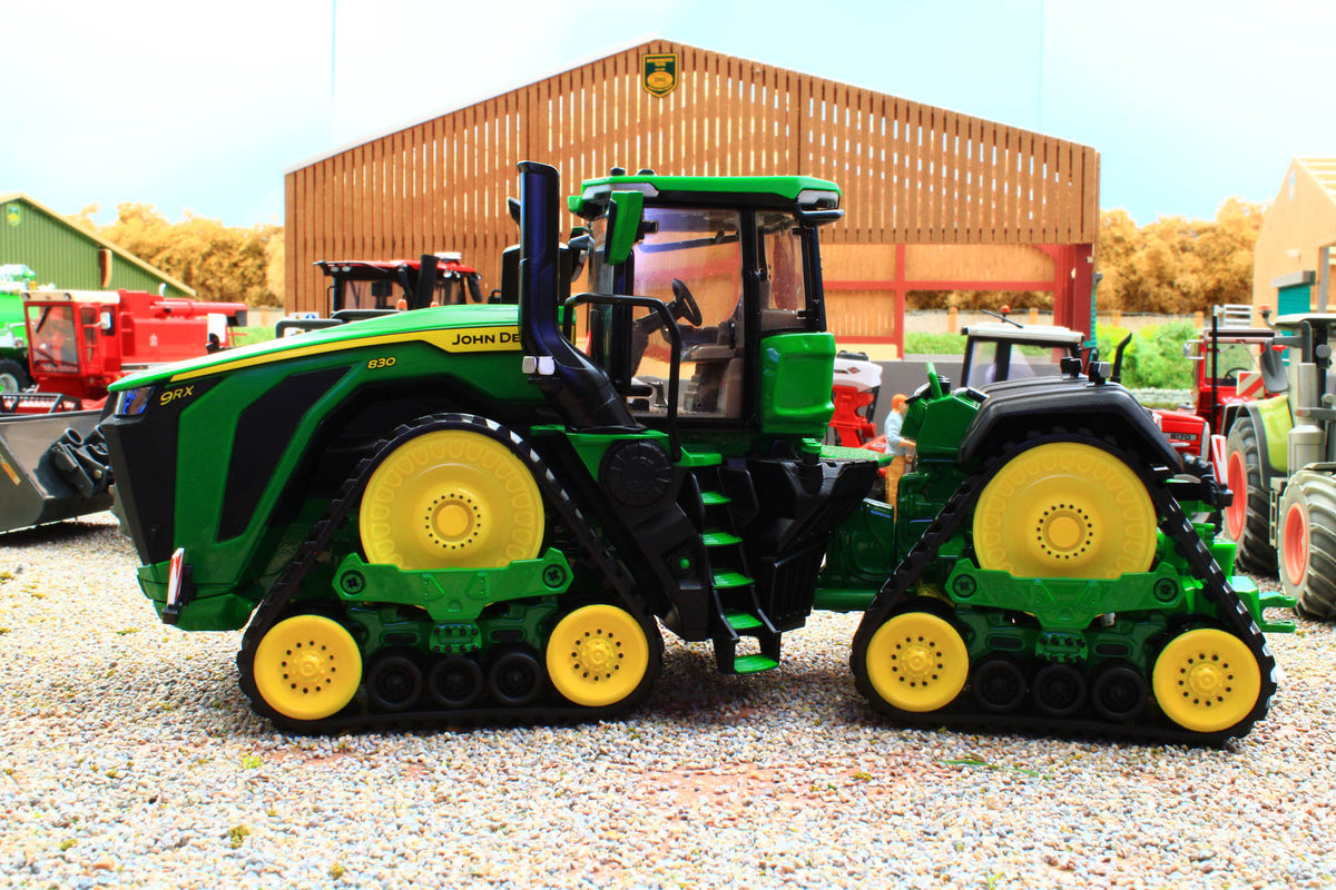 43399 Britains 1:32 Scale John Deere 9RX 830 Prestige Tractor on track ...