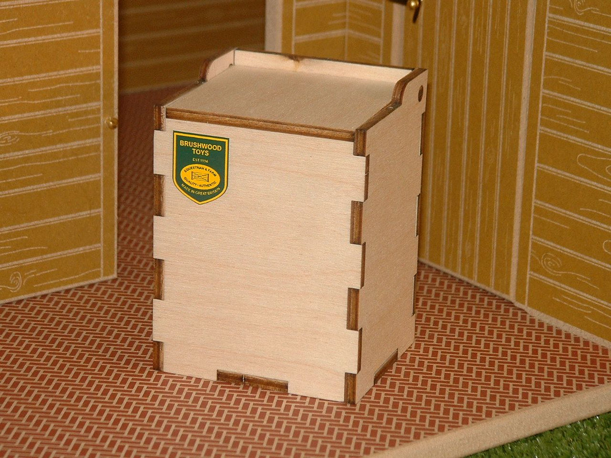 BT1225 Feed Box – Brushwood Toys