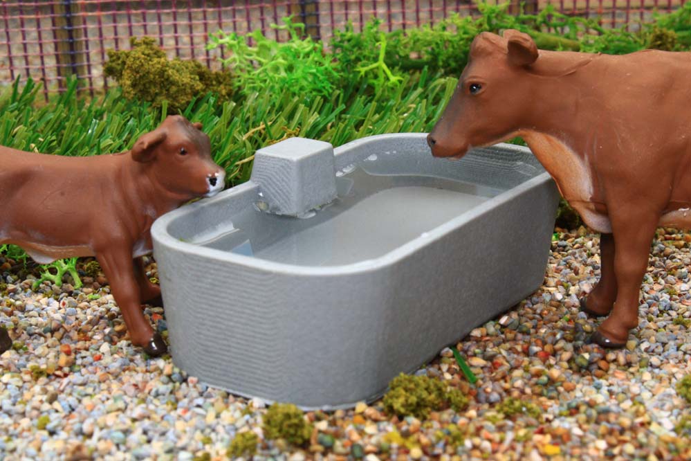 BT3081 Brushwood Precast Concrete Cow Water Trough – Brushwood Toys