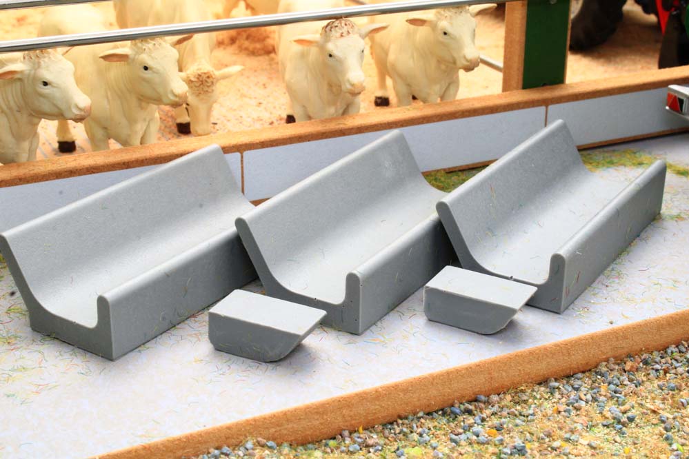 BT3085 Brushwood Precast Concrete Feed Channels (Set of 3) – Brushwood Toys