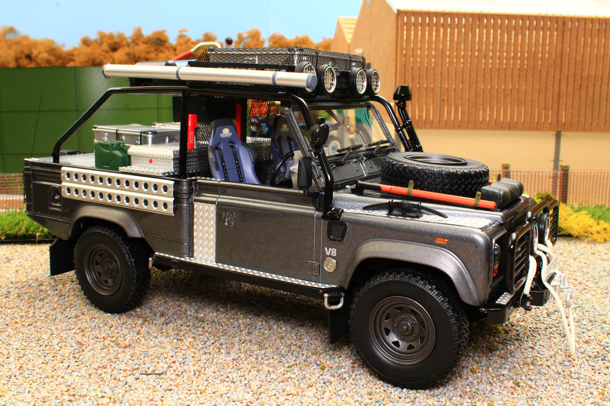 KYOR08903TR Kyosho 1:18 Scale Land Rover Defender Tomb Raider Edition ...
