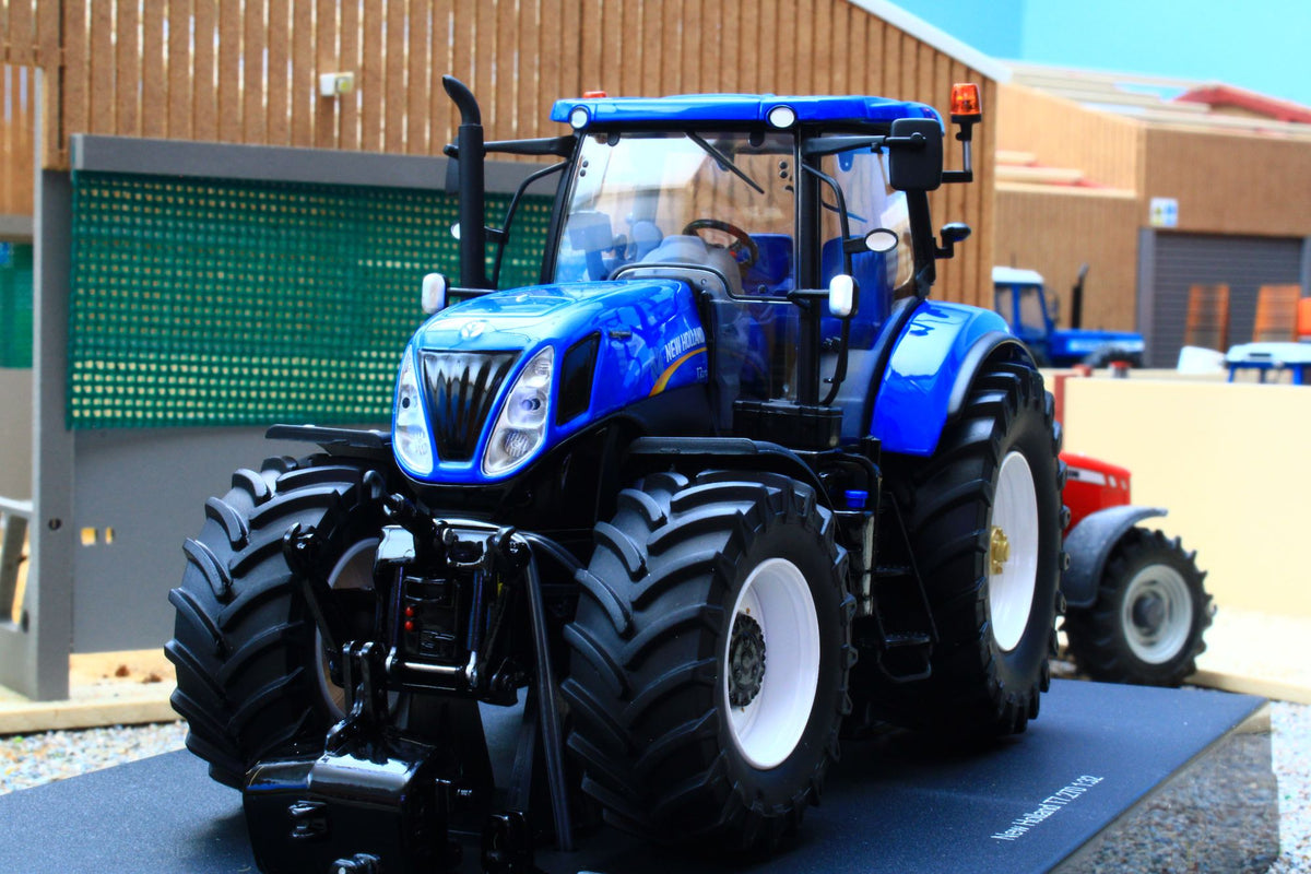 R301399 1:32 Scale ROS New Holland T7.270 Tractor – Brushwood Toys