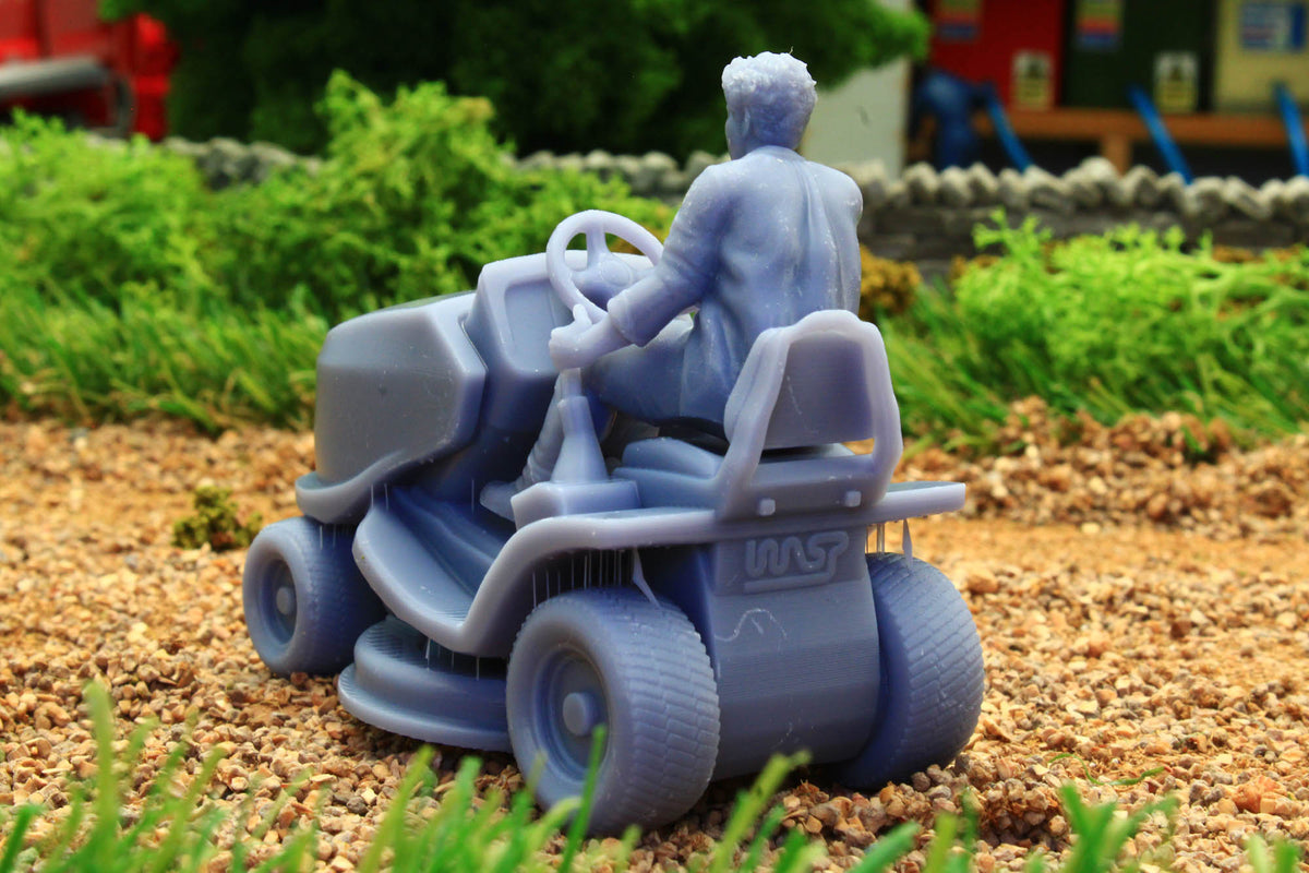 PYOS157 Figure Set 1:32 Scale - Man on Ride-on Lawn Mower (Requires Pa ...