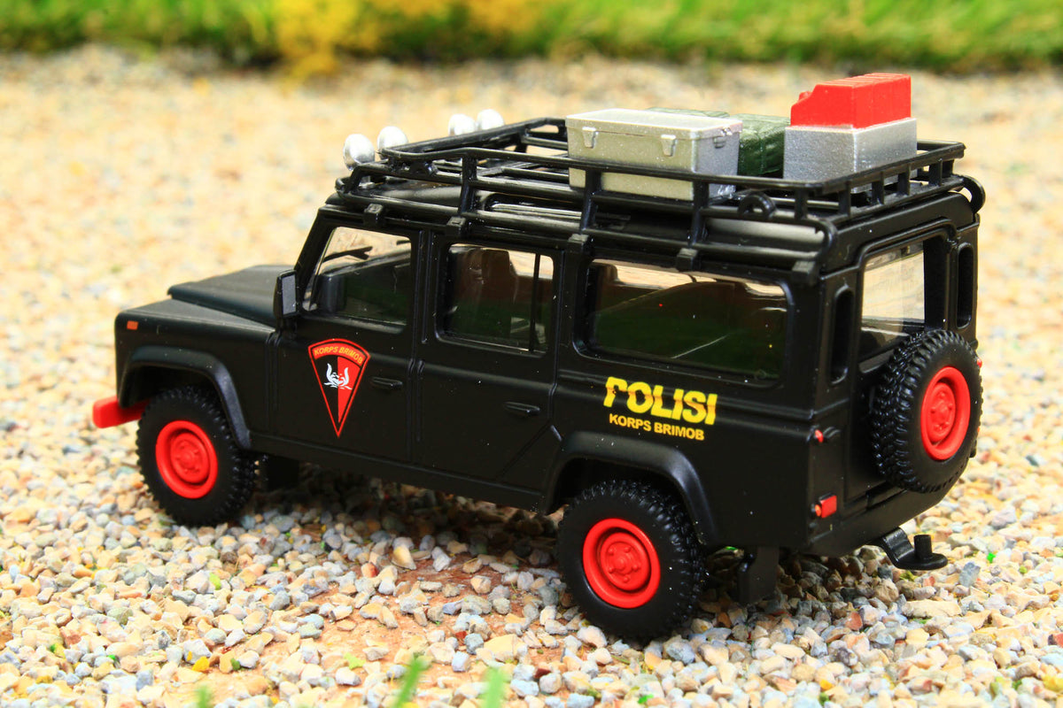TSMMGT00522R MINIGT 1:64 Scale Land Rover Defender 110 Mobile Brigade ...