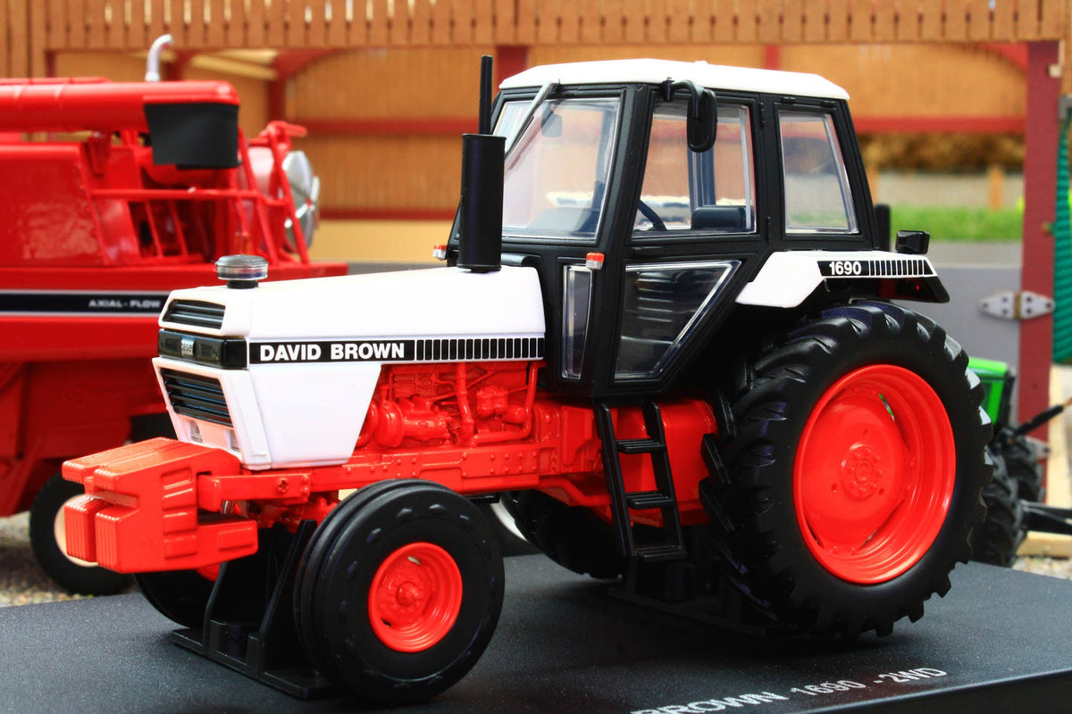 UH6754 Universal Hobbies 1:32 Scale David Brown 1690 2WD Tractor ...