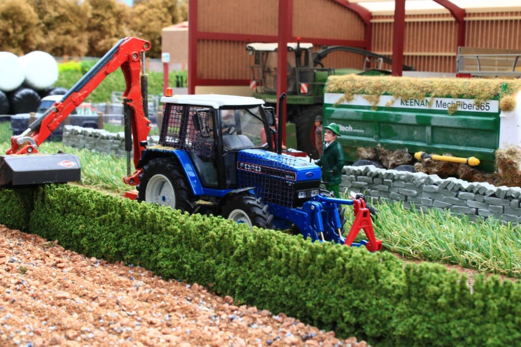 hedges – Brushwood Toys
