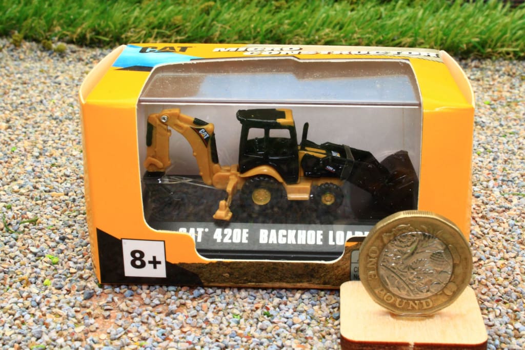 DCM1872 Die Cast Masters 1:87 Scale CAT Backhoe Loader – Brushwood Toys