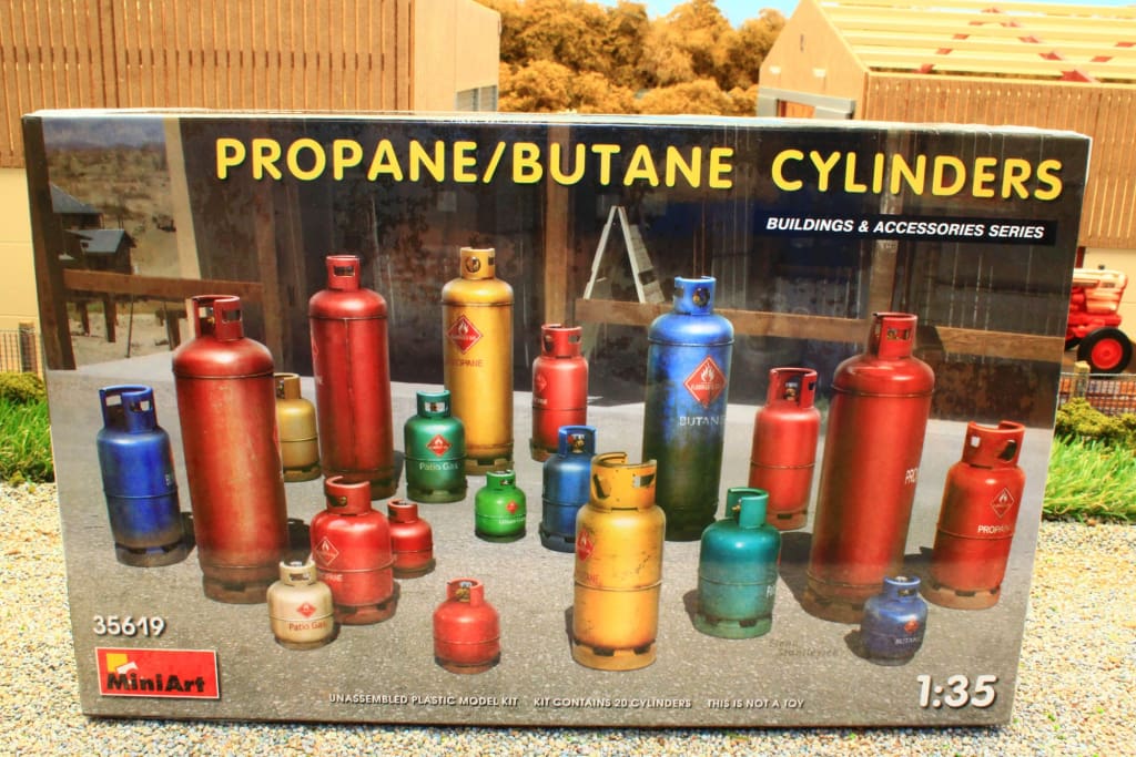 MIA35619 MiniArt 1:35 Scale Popane Butane Gas Cylinders Kit – Brushwood ...
