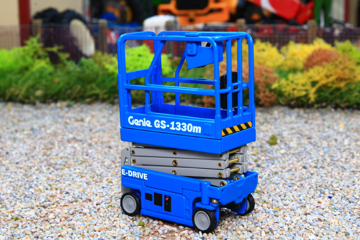 NZG1008 NZG 1:32 Scale Genie GS1330m Scissor Lift – Brushwood Toys