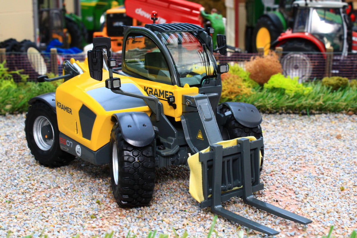 NZG987 NZG 1:32 Scale Kramer 5507 Telehandler – Brushwood Toys