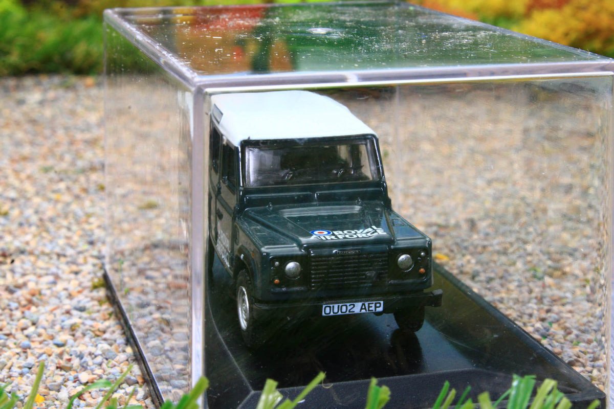 OXF76DEF013 Oxford Diecast 1:76 scale Land Rover Defender 110 RAF ...