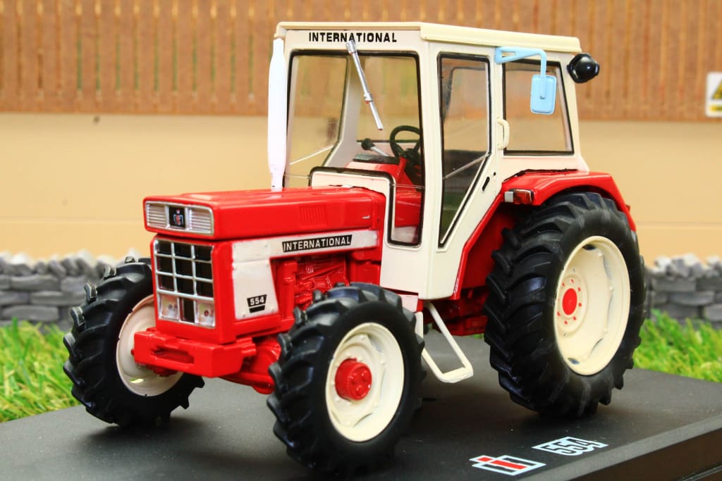 REP199 Replicagri International IH 554 4WD Tractor – Brushwood Toys